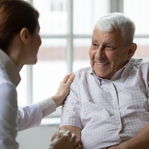 Apex Oaks at Clear Lake - Memory Care near Galveston Bay
